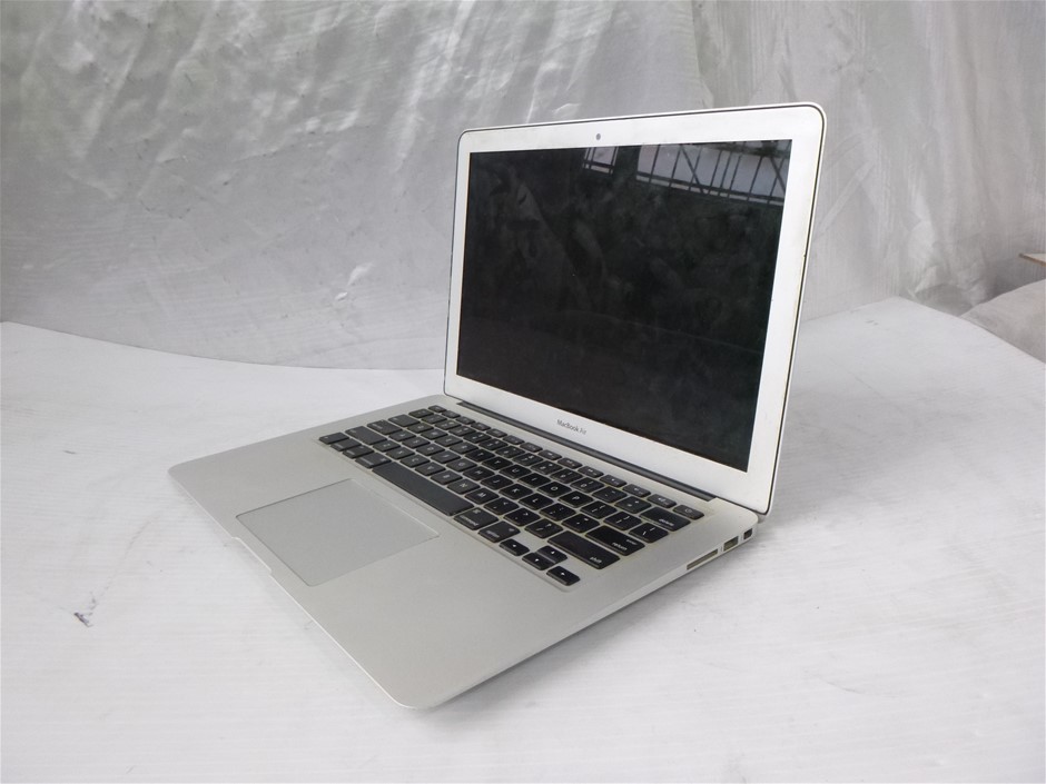 Apple MacBook Air A1466 Emc- 3178 Notebook Auction (0025-5056146 ...