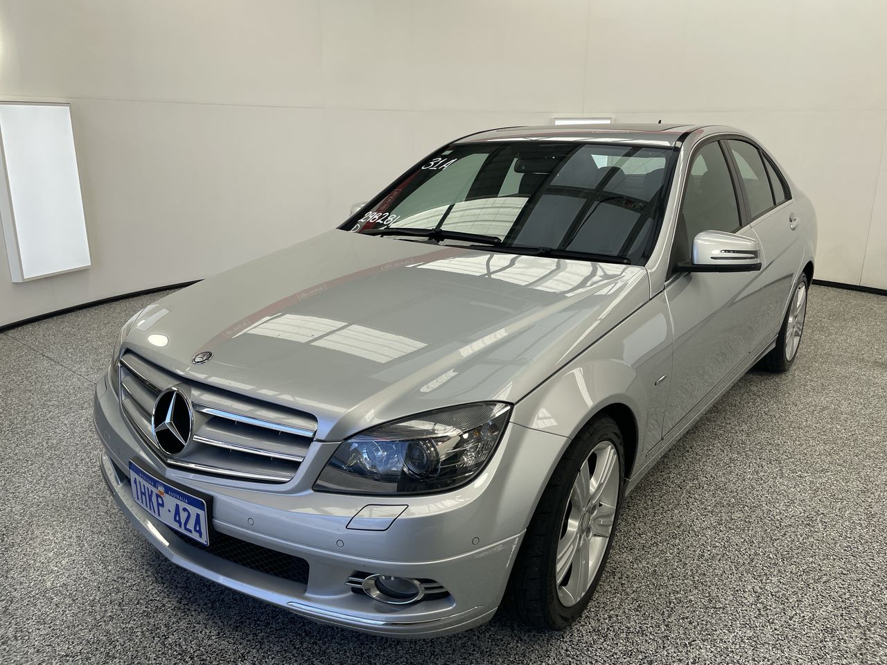 2009 Mercedes Benz C200 K Classic W204 Automatic Sedan Auction (0001 ...