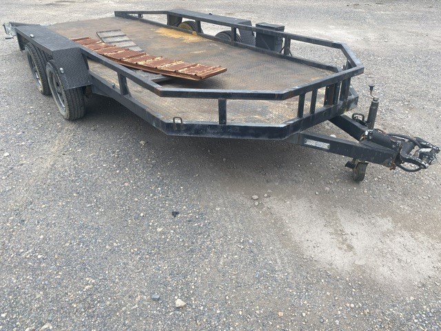2011 Custom Tandem Car Carrier Trailer Auction (0091-8018313) | Grays ...