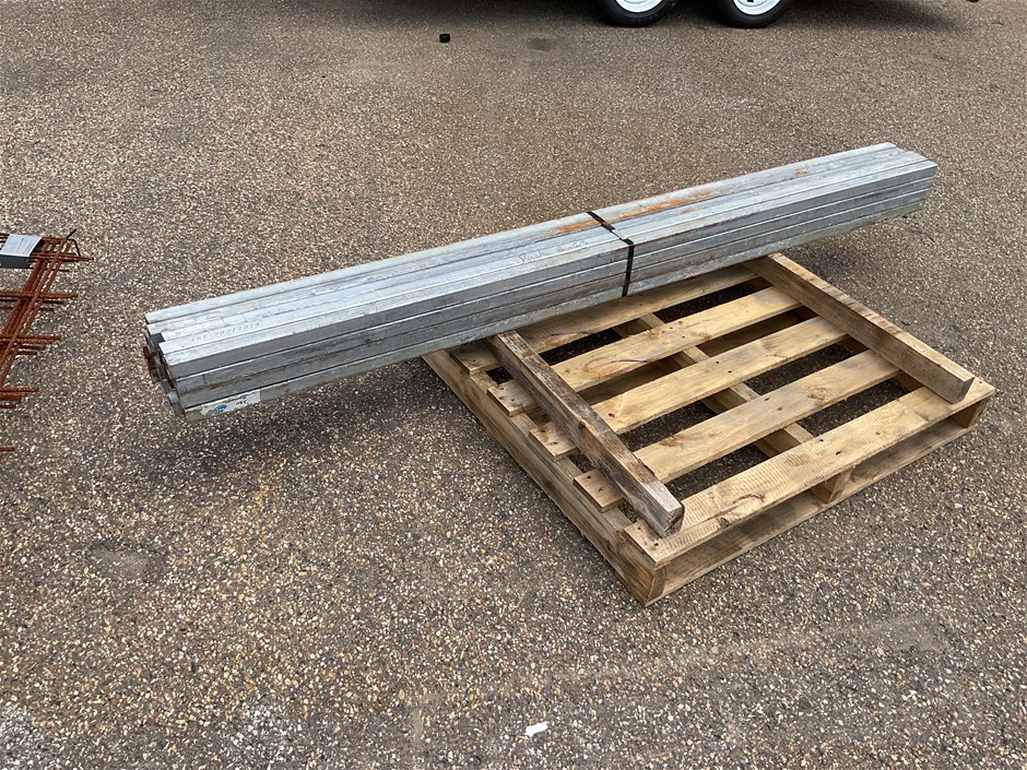20 x Steel Box Sections Auction (0024-7049283) | Grays Australia