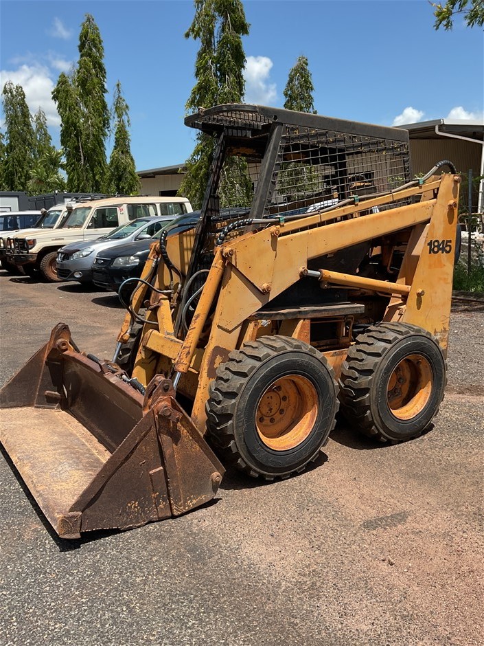 Case 1845 Skid Steer Loader (Wheeled) Auction (0003-8018339) | Grays ...