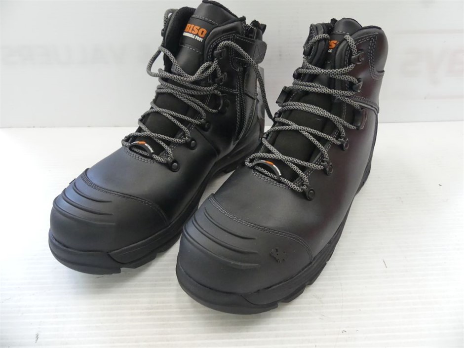 TRu Work Wear Auction (0362-5055236) | Grays Australia