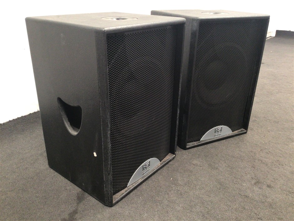 2 x Martin Audio Blackline S12 Amplifier Auction (0001-7050304) | Grays ...