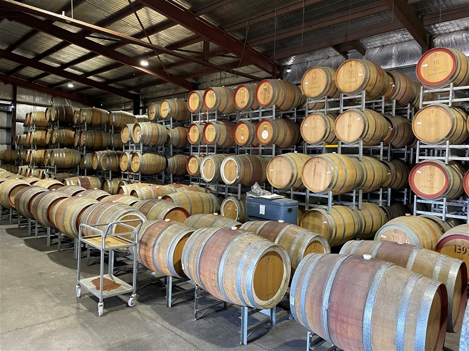 2018 Massoni Glenkara Pyrenees Shiraz Wine - 96 x Barrels Auction (0002 ...