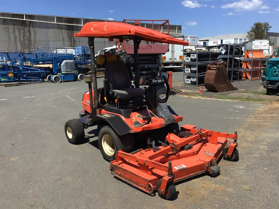 Kubota F3690 Ride On Mower. Auction (0004-3028146) | Grays Australia