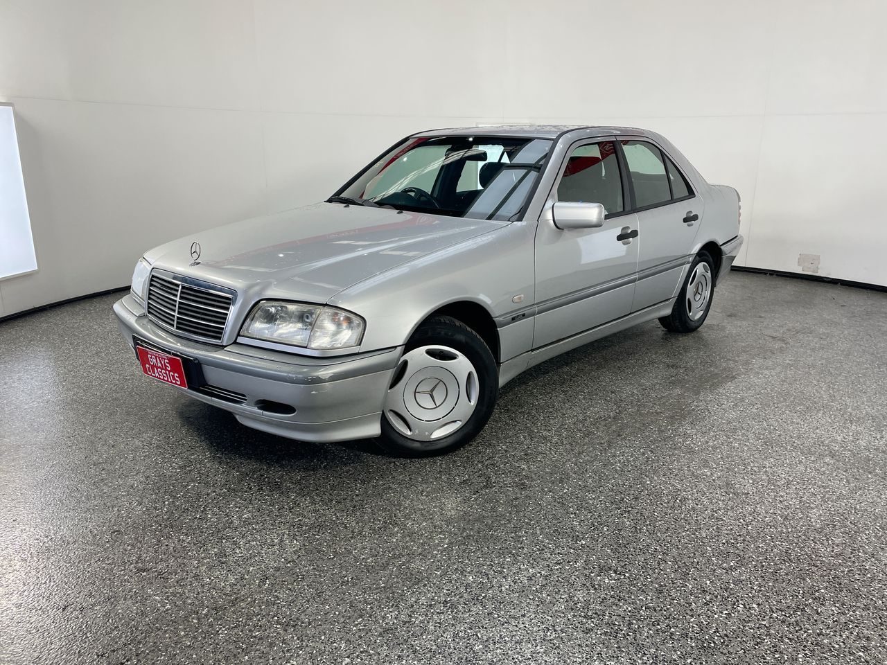 1997 Mercedes Benz C200 Classic W202 Automatic Sedan Auction (0001 ...