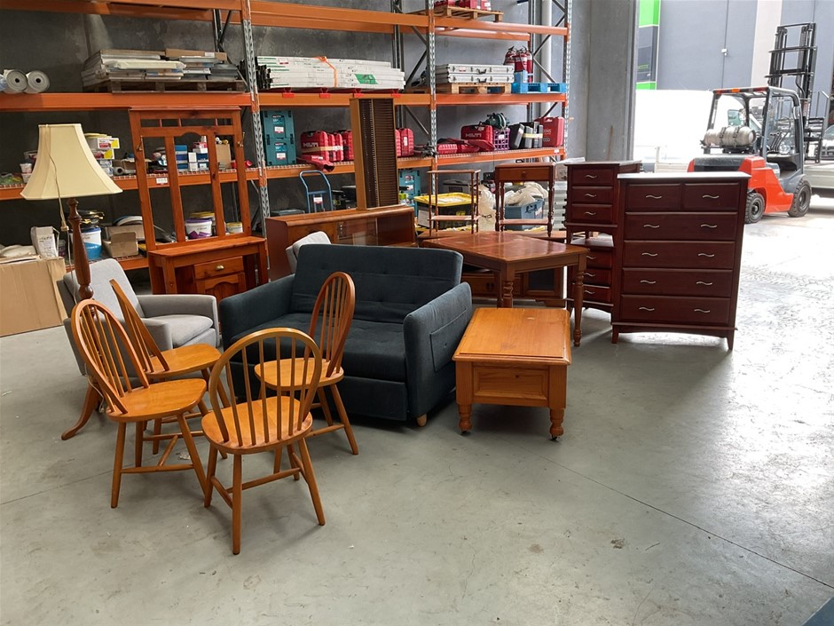 Quantity Of Assorted Furniture Auction (0070-3028205) | Grays Australia