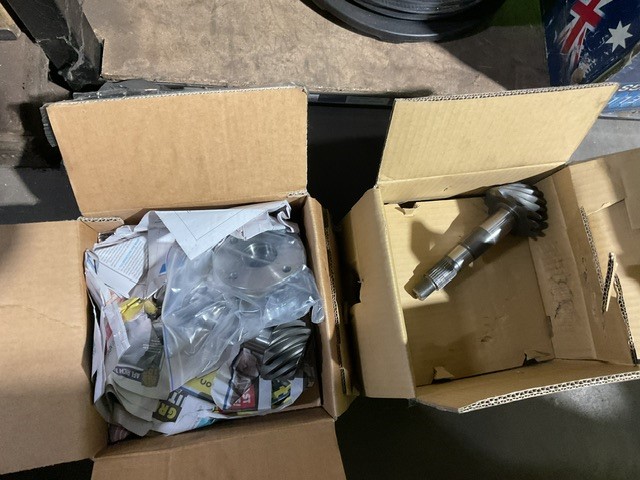 2 x Boxes With Crown Wheel & Pinion - Incomplete Auction (0071-9048438 ...