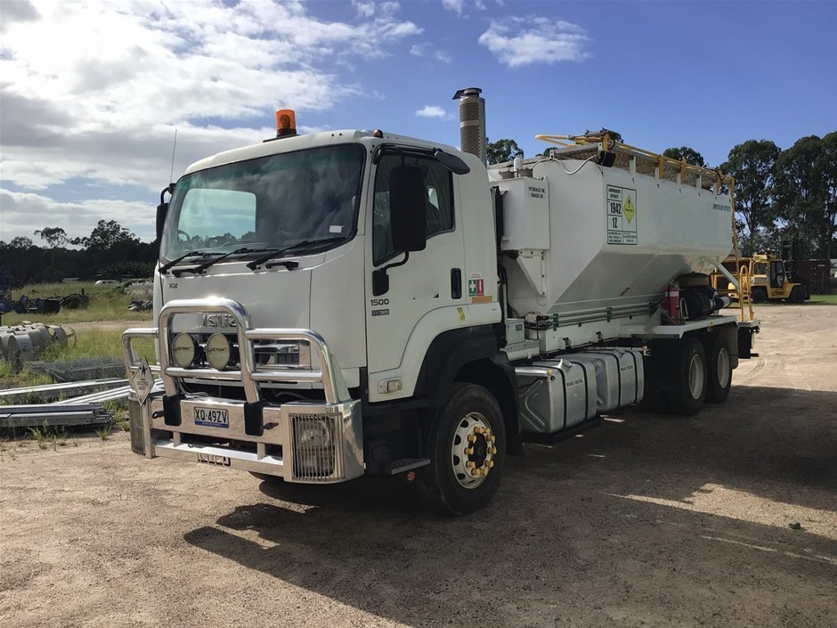 2009 Isuzu FH FXZ JJD01 6 x 4 ANFO Blast Truck - RPEQ Certified Auction ...