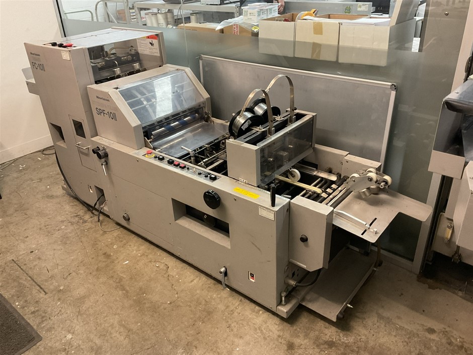 Horizon Stitcher & Folder, Pallet Racking & Office Furniture