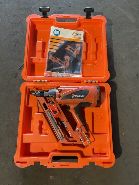 Paslode IM90 Nail Gun Auction (0324-9048438) | Grays Australia