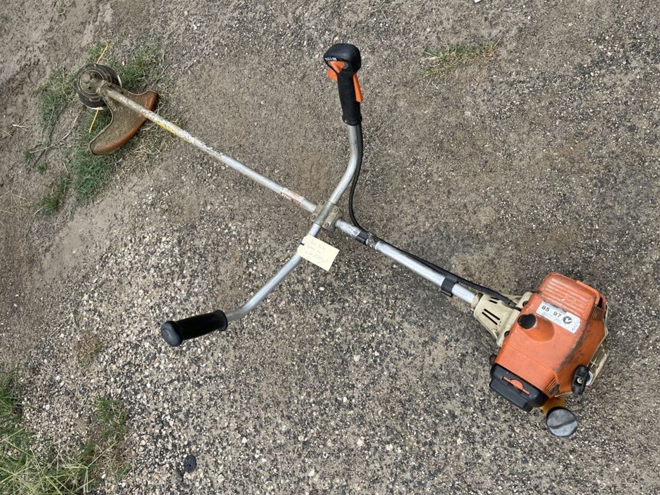 Stihl Whipper Snipper Auction (0082-5055468) | Grays Australia