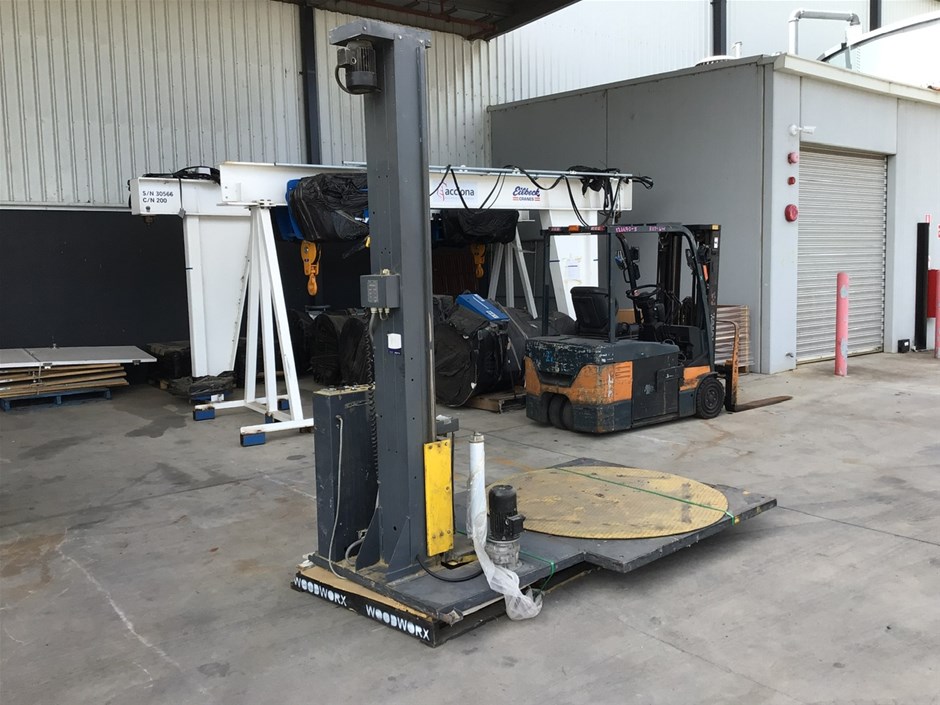 Siat Packaging Machines Pallet Wrapper Auction (0002-3028343) | Grays ...