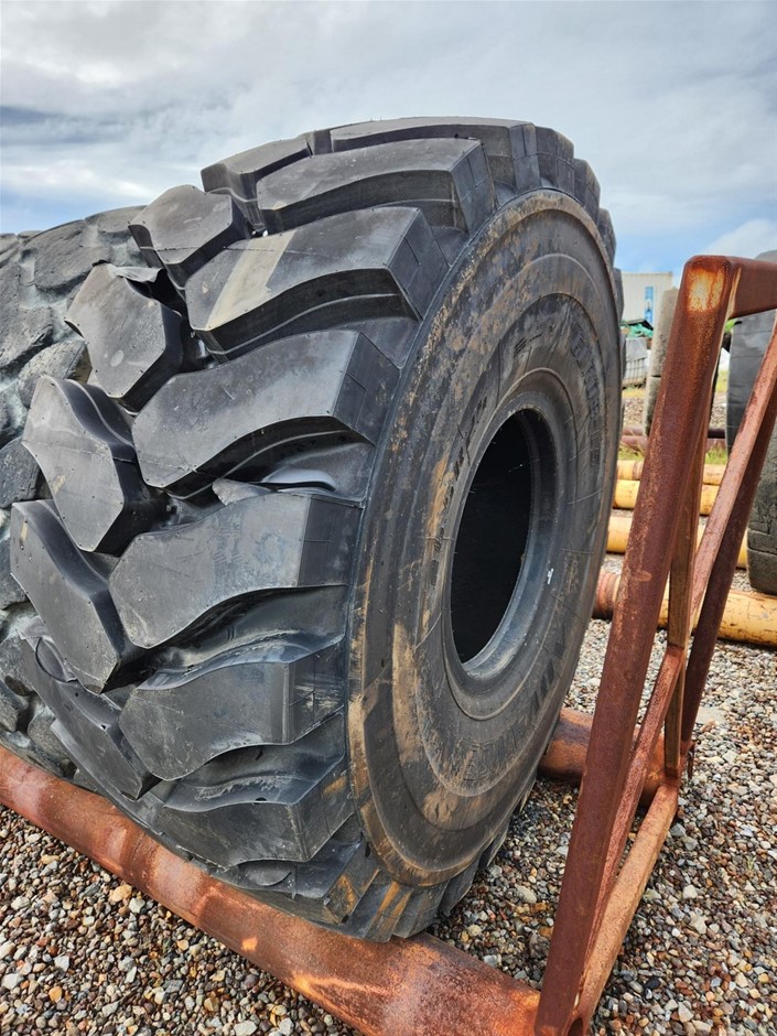 1x Advance 26.5 R25 Tyre Auction (0010-7050154) | Grays Australia