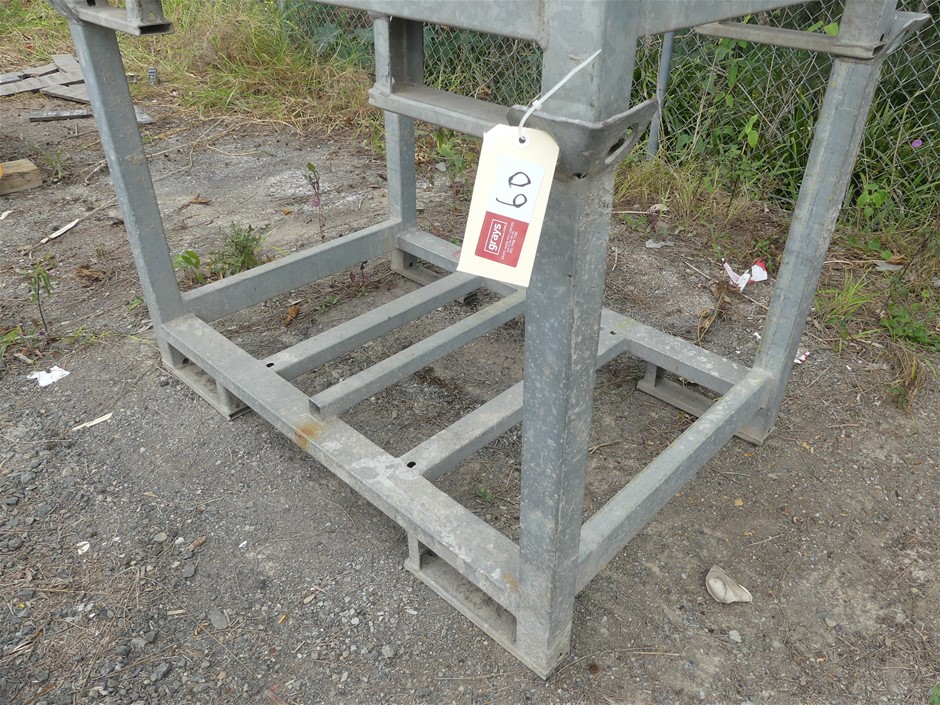 Peri Pallets/Stackable Stillages Auction (0060-5055836) | Grays Australia