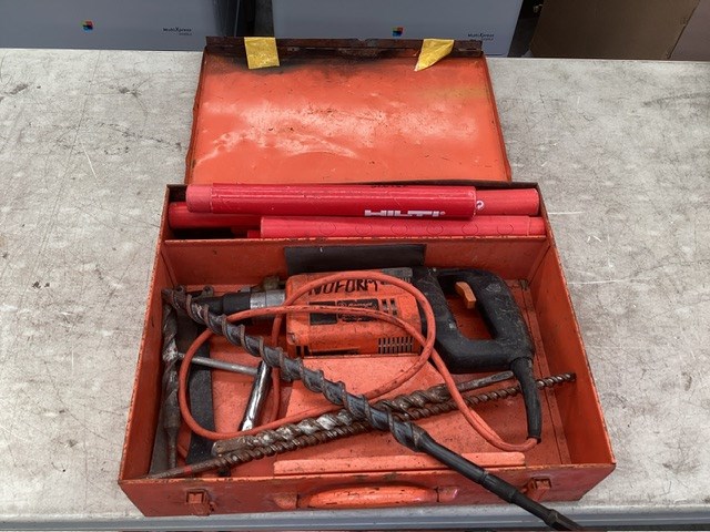 Ramset 330 Dyna Drill In Carry Case Auction (0011-9049582) | Grays ...