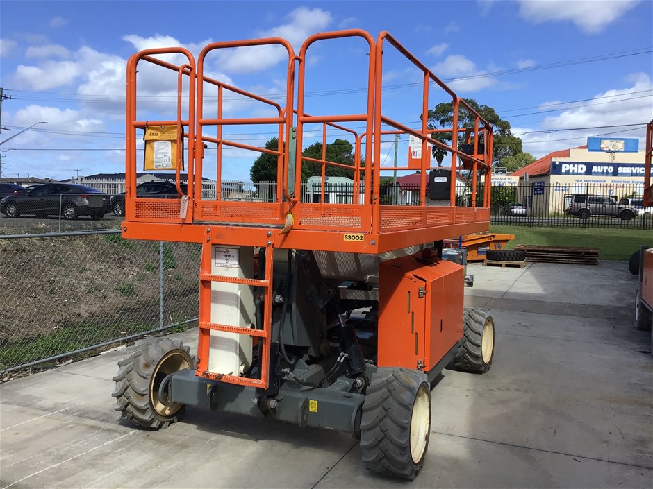 2017 Snorkel SL30 Self Leveling All-Terrain Scissor Lift Auction (0003 ...