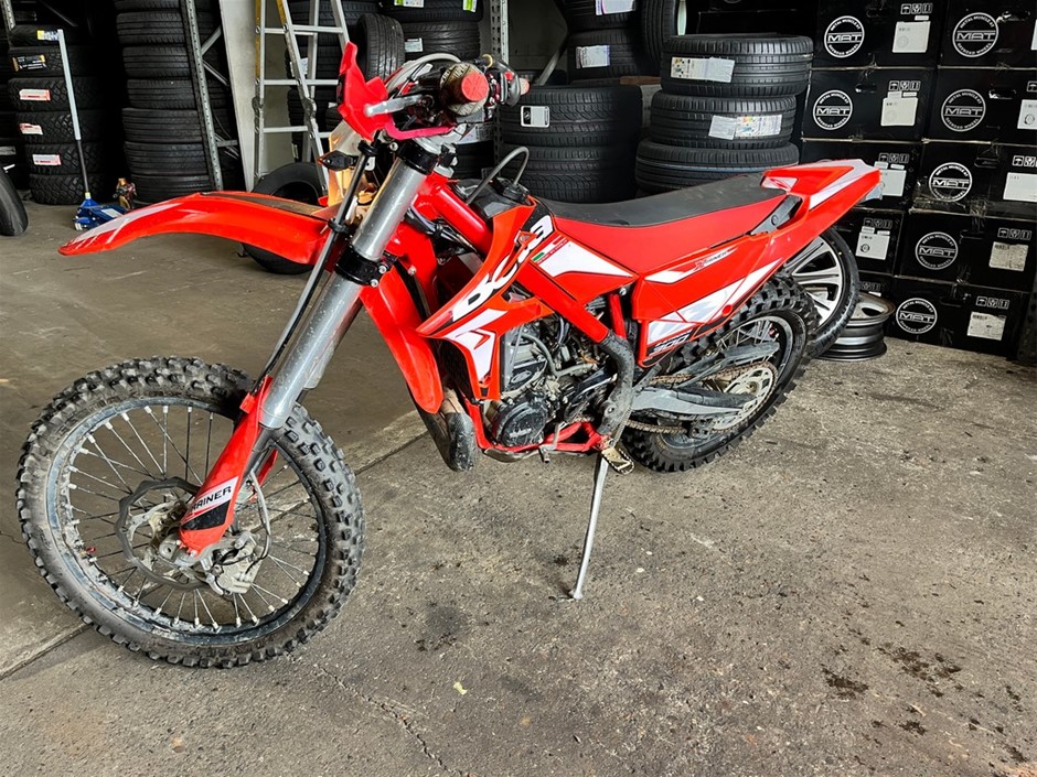 2017 Beta Fupa E5 Xtrainer 1 seater 52 km indicated Auction (0001 ...