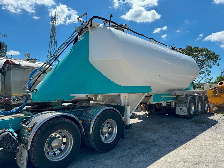 03/2006 CONVAIR ENGINEERING PTY LTD Tanker Auction (0006-7050482 ...