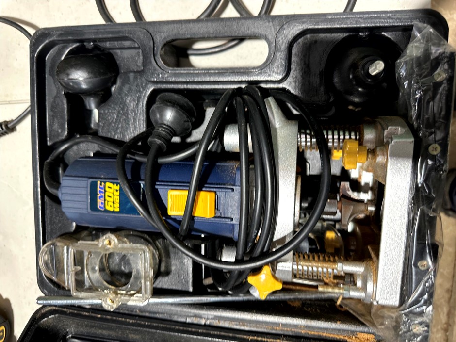 GMC Wood Router in Case Auction (0108-5056240) | Grays Australia