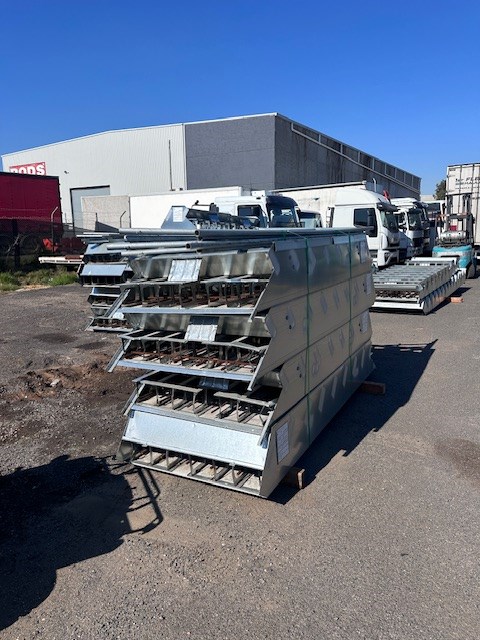 4 x Assorted Fast Tread Stair Frames Auction (0013-3028824) | Grays ...