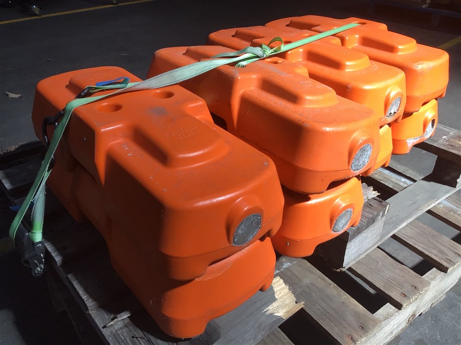 8 x TEMPFENCE SALES Temporary Fence Footings Auction (0080-7050844 ...