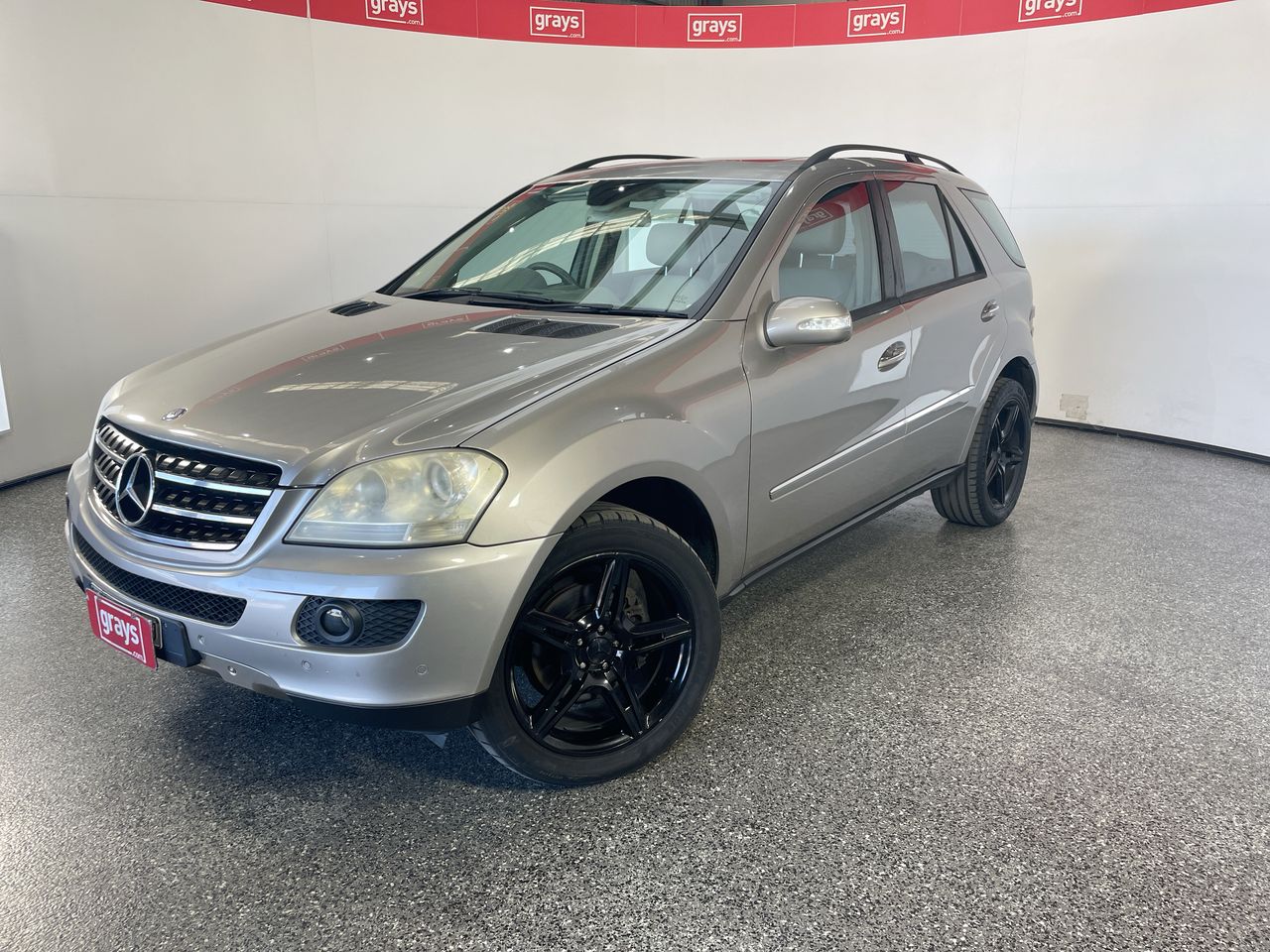 2005 Mercedes Benz ML500 Luxury W164 Automatic Wagon Auction (0001 ...