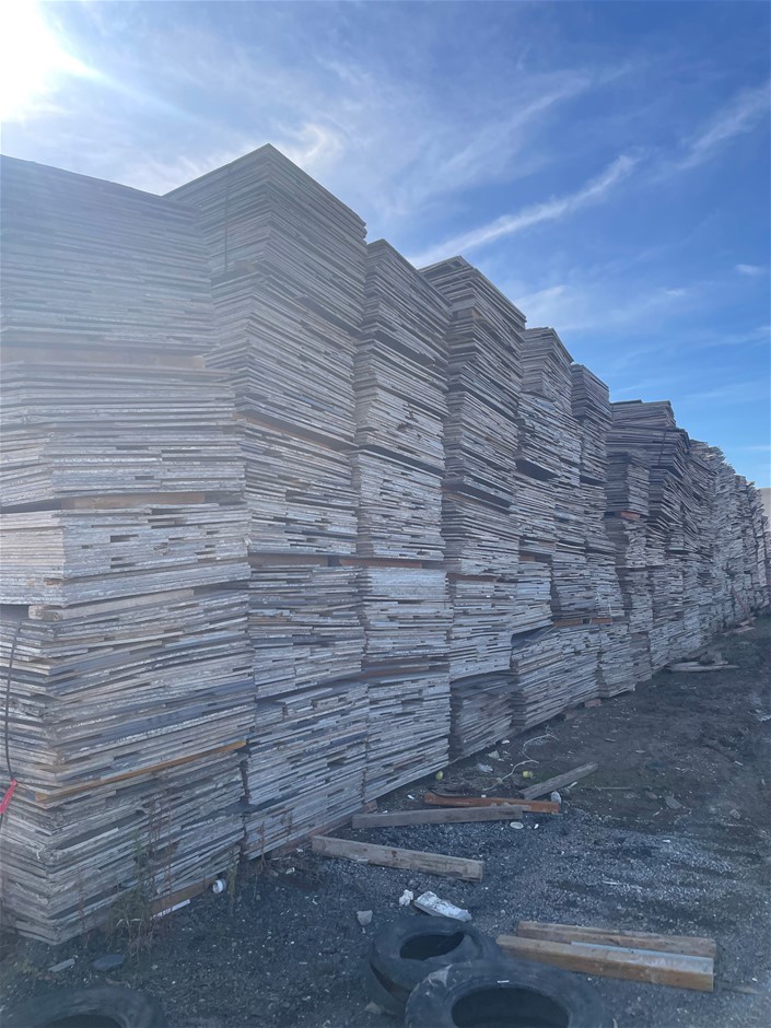 No Reserve Packs of Timber Ply Wood
