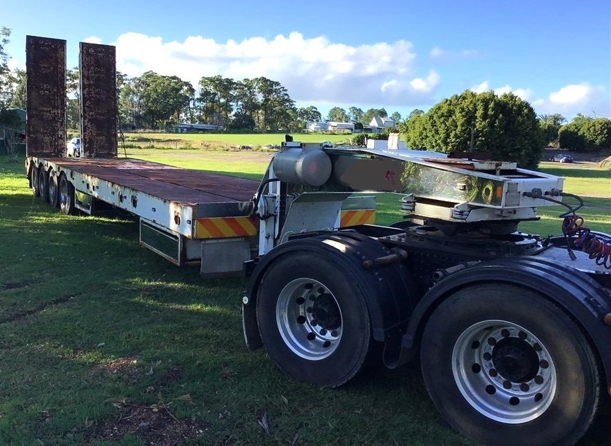 1995 Air Ride 4x4 Widening Low Loader Float Trailer Auction (0009 ...