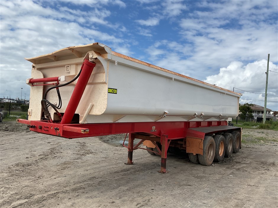 2011 Moore Tipper Quadaxle Side Tipper Trailer Auction (0008-7051059 ...