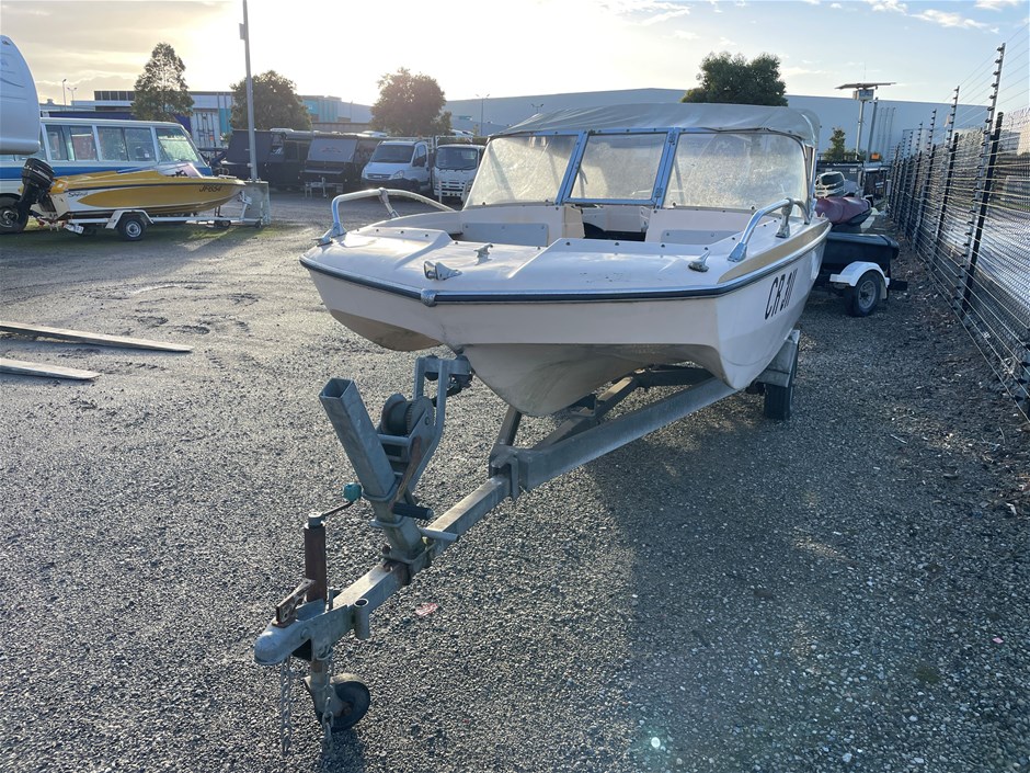 GLASTRON V156 - NO RESERVE Auction (0001-20020856) | Grays Australia