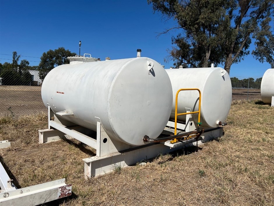 Qty 2 x Oil Tanks - Dirty Transformer Insulation Oil Auction (0002 ...