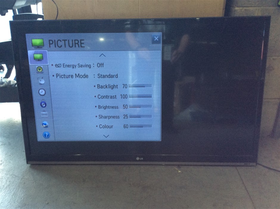 LG 42LS5700 TV Auction (0003-2558831) | Grays Australia