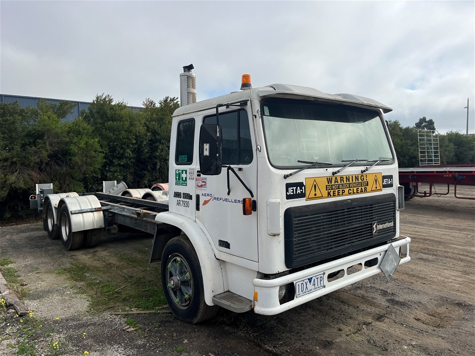 1994 International ACCO 1850 6 x 2 Cab Chassis Truck Auction (0010-3028806) | Grays Australia
