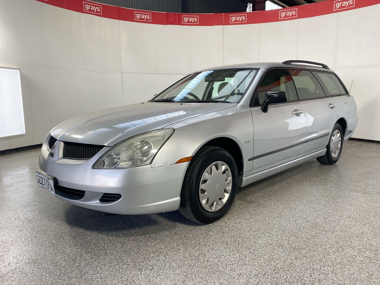 2005 Mitsubishi Magna ES TW Automatic Wagon Auction (0001-60044680 ...