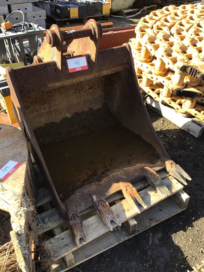 Jaws 750mm GP Bucket Auction (0056-7051272) | Grays Australia