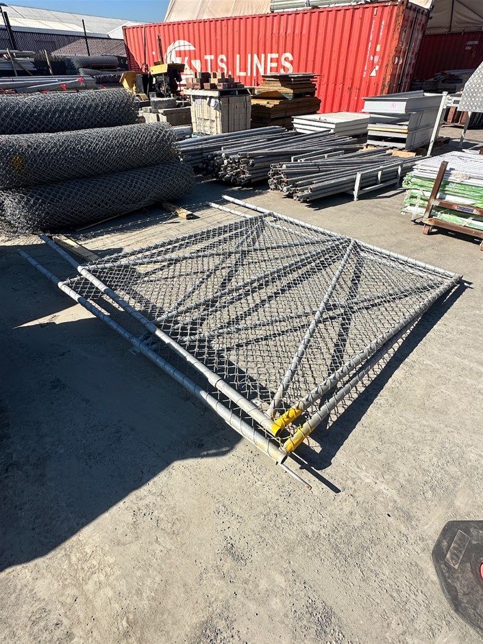 2 x Fence Panels Auction (0052-3029109) | Grays Australia