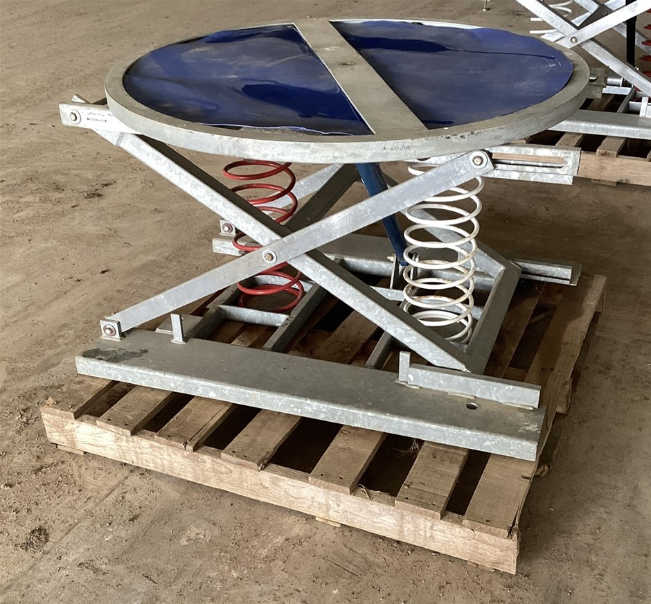 Rotating Pallet Lifter Auction (0020-3029229) | Grays Australia