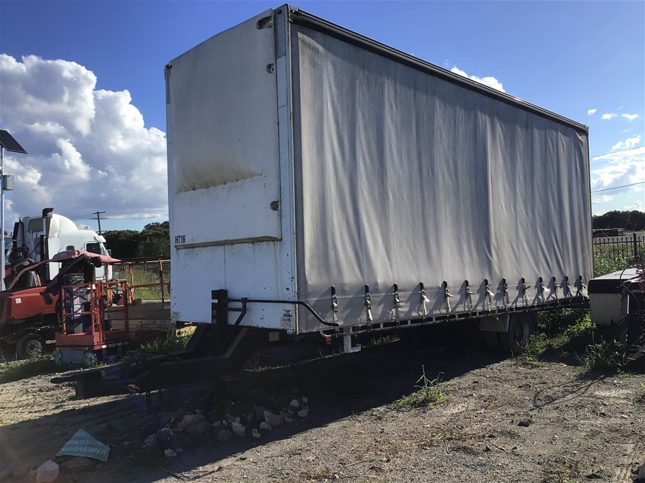 2015 Dean Trailers DTT1D3 Curtainsider Trailer (REPAIRABLE WRITEOFF ...