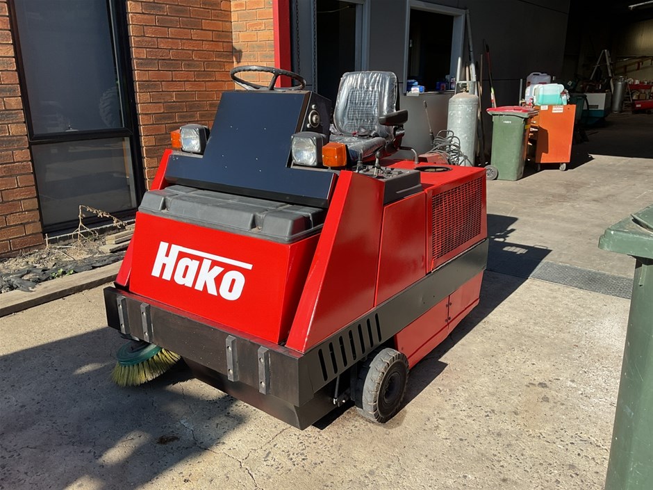 Hako Floor Sweeper Auction (0059-3029240) | Grays Australia