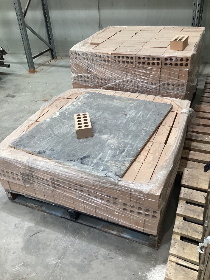 2 x Pallets of Bricks Auction (0007-3029274) | Grays Australia