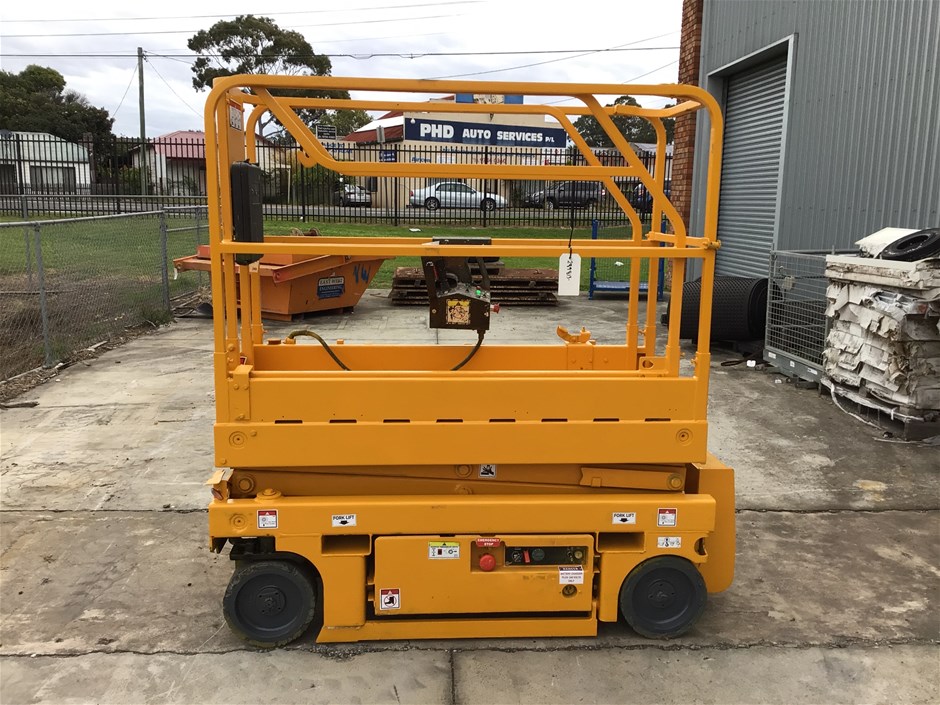 2014 Haulotte Optimum 6 Scissor Lift Auction (0038-5056581) | Grays ...