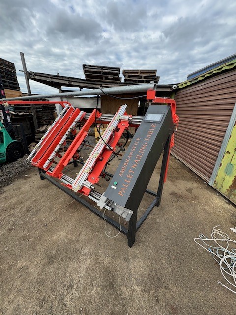 Pneumatic Pallet Nailing Tables