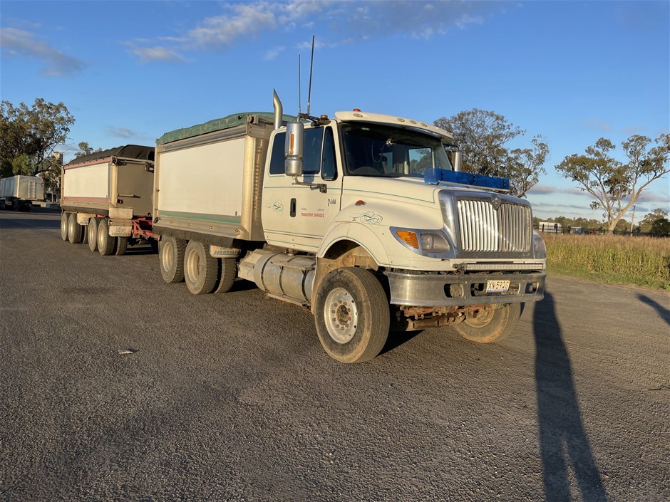 2007 Tipper Truck with 2004 Tipper Dog Trailer Auction (0052-5056580 ...