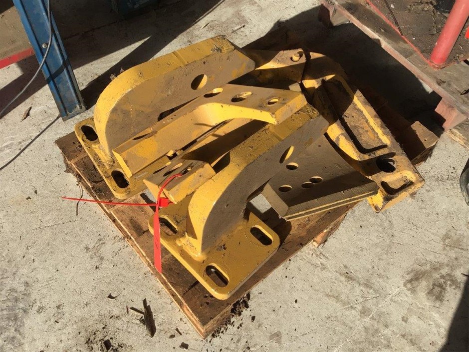 CAT Grader Attachments Auction (0084-3029242) | Grays Australia