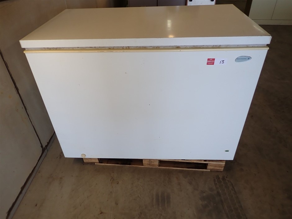 Kelvinator 500Lt Chest Freezer Auction (0013-7054022) | Grays Australia