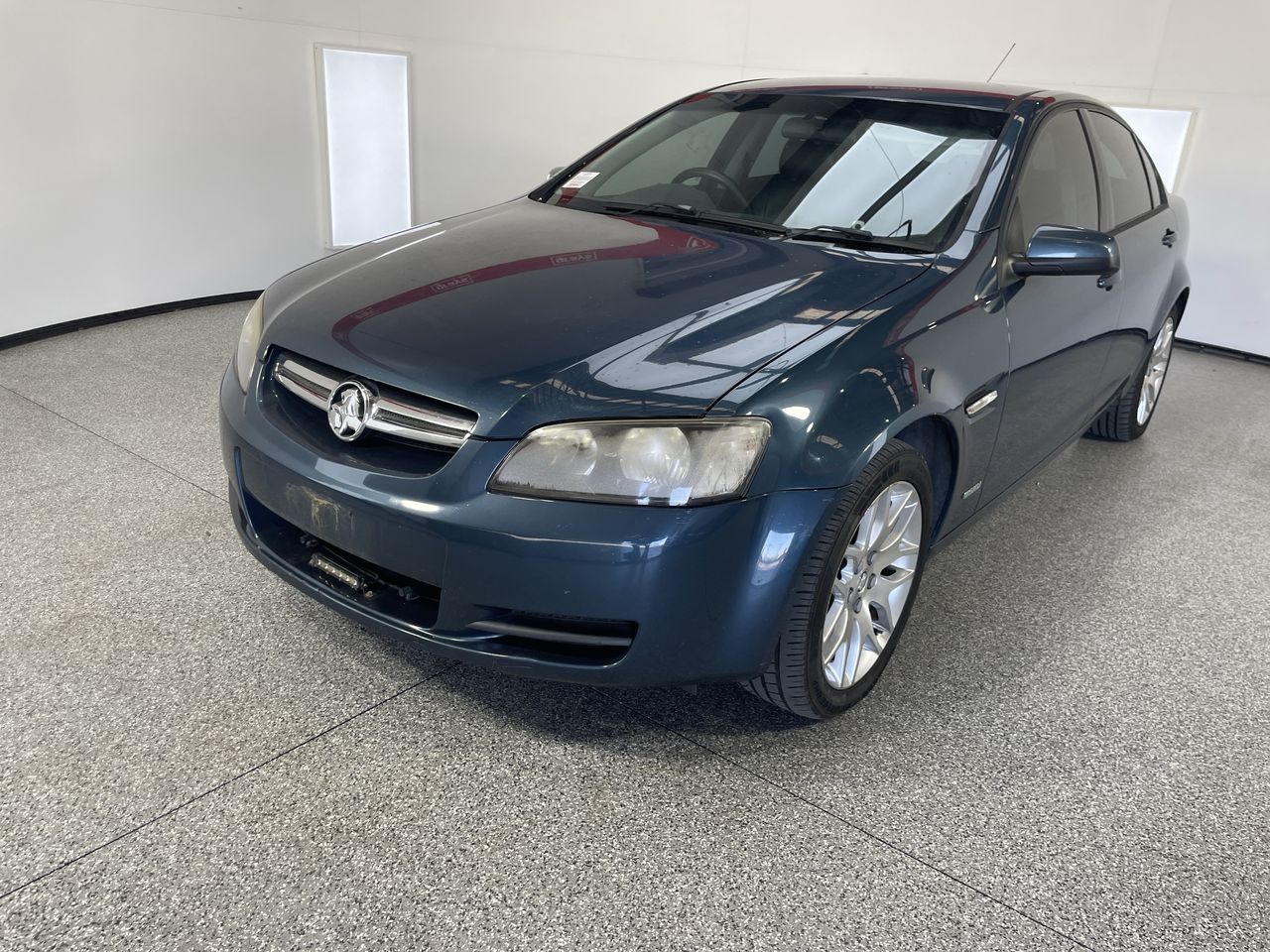 2010 Holden Commodore Omega VE Automatic Sedan Auction (0001-50510063 ...