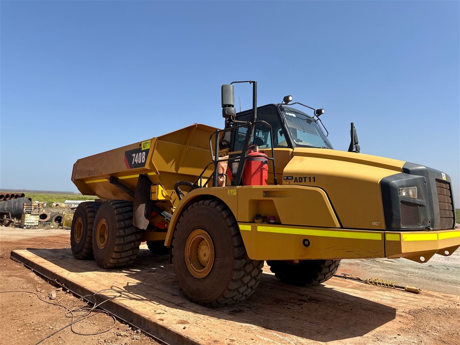 2014 Caterpillar 740B Artic Dump Truck Auction (0001-9051571) | Grays Australia