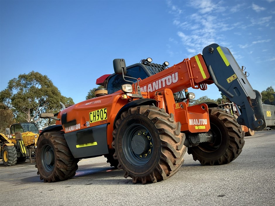 2014 Manitou MHT-X 860L Telehandler Auction (0001-9051697) | Grays ...