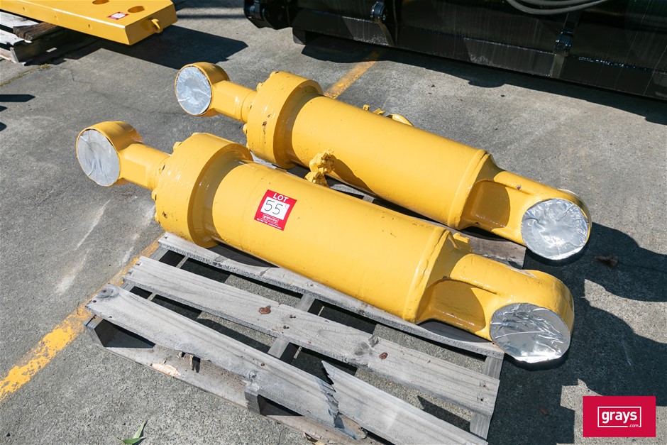 Komatsu 475 Ripper Cylinders Auction (0055-5056747) | Grays Australia